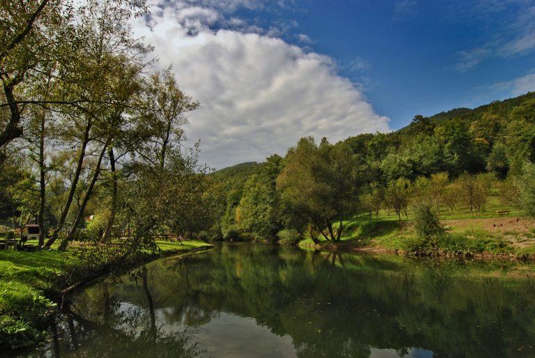 Ako ovog vikenda niste na moru, imamo rešenje: Idemo na najčistiju reku ...